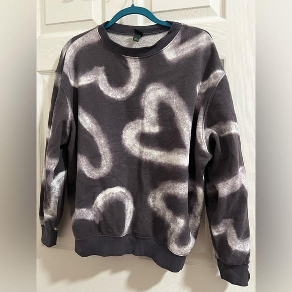 wild fable | Sweaters | Wild Fable Heart Sweatshirt | Poshmark